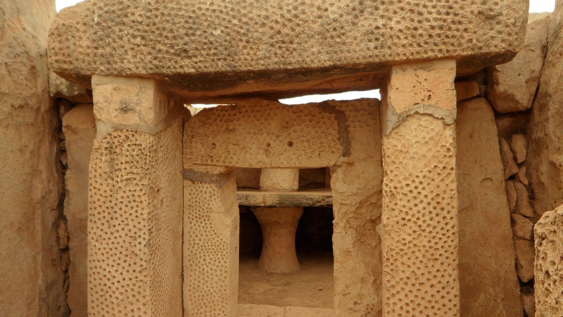 20 Ancient Architectural Wonders That Will Boggle Your Mind - HistorySnob