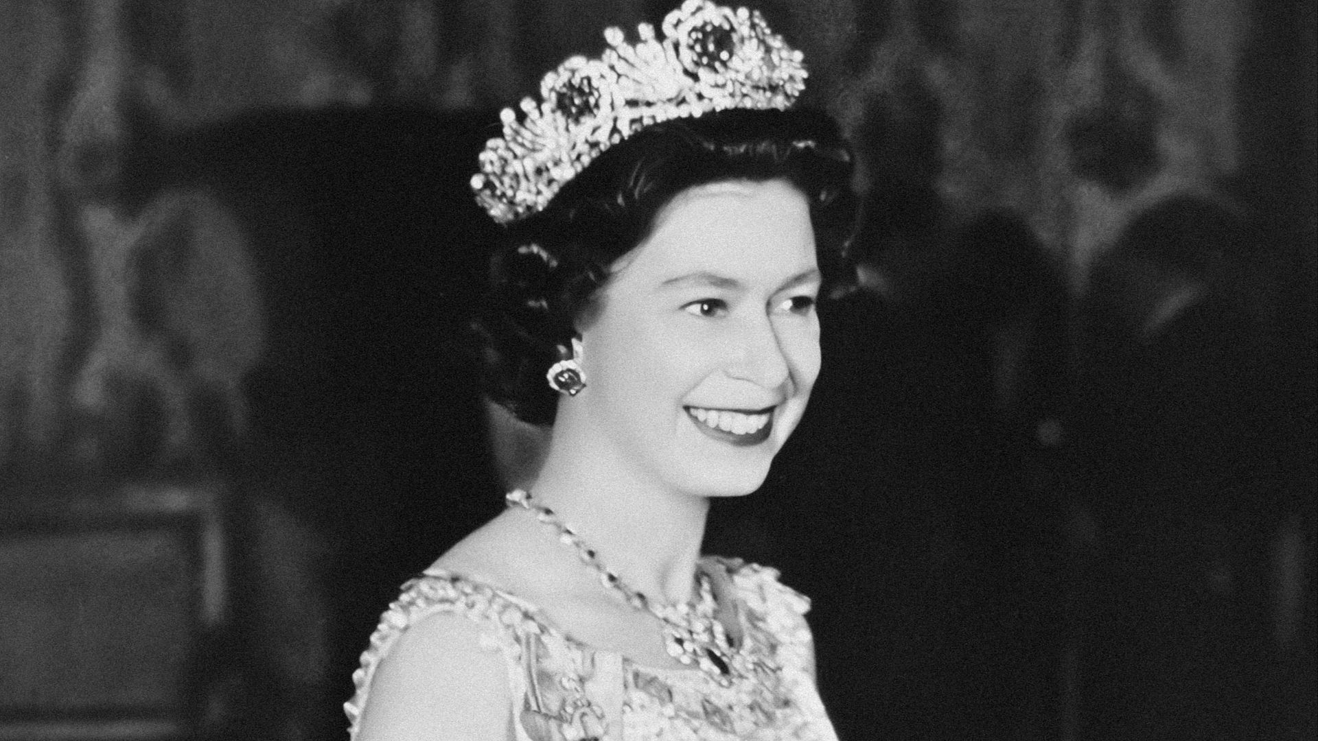 The 20 Most Iconic Royal Figures & What They Did - HistorySnob