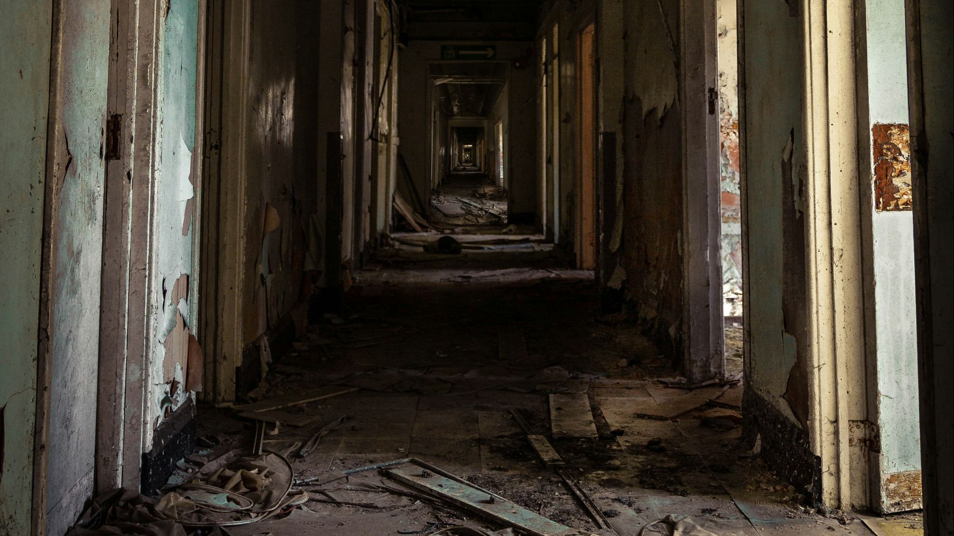 20 Abandoned Asylums with Dark Histories That Will Give You the Creeps ...