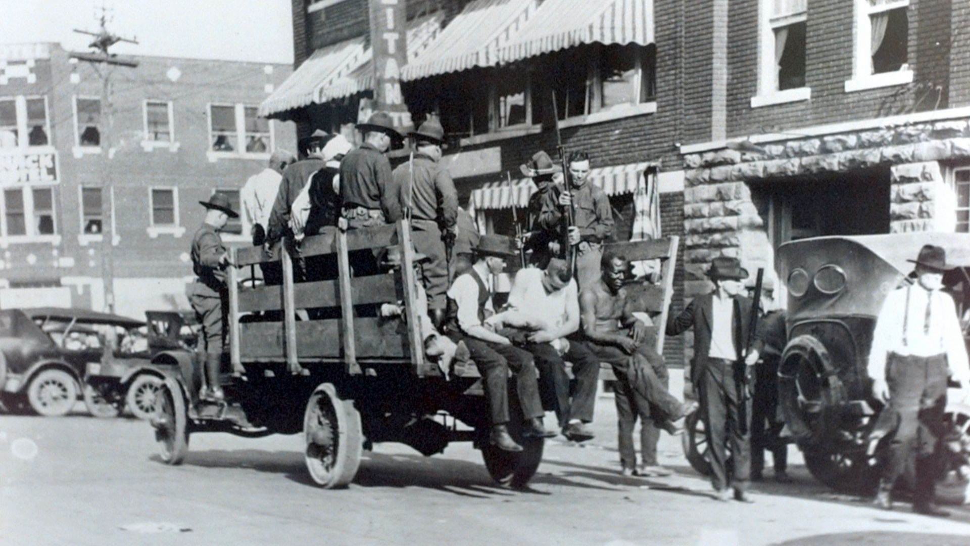 The 20 Biggest Riots The World Has Ever Seen - HistorySnob