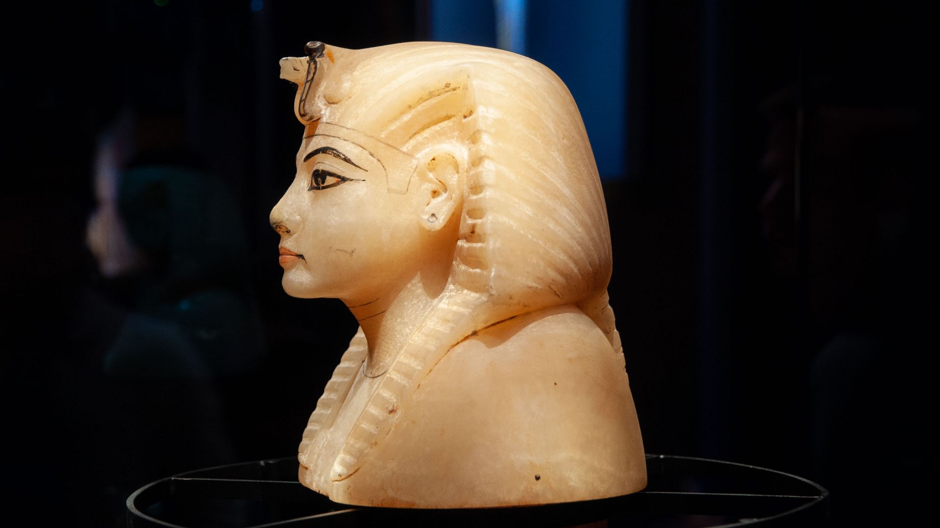The Boy King: 20 Incredible Facts About King Tut - HistorySnob