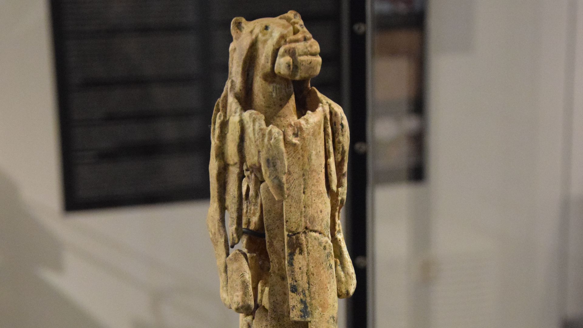 The 20 Oldest Statues In The World - HistorySnob