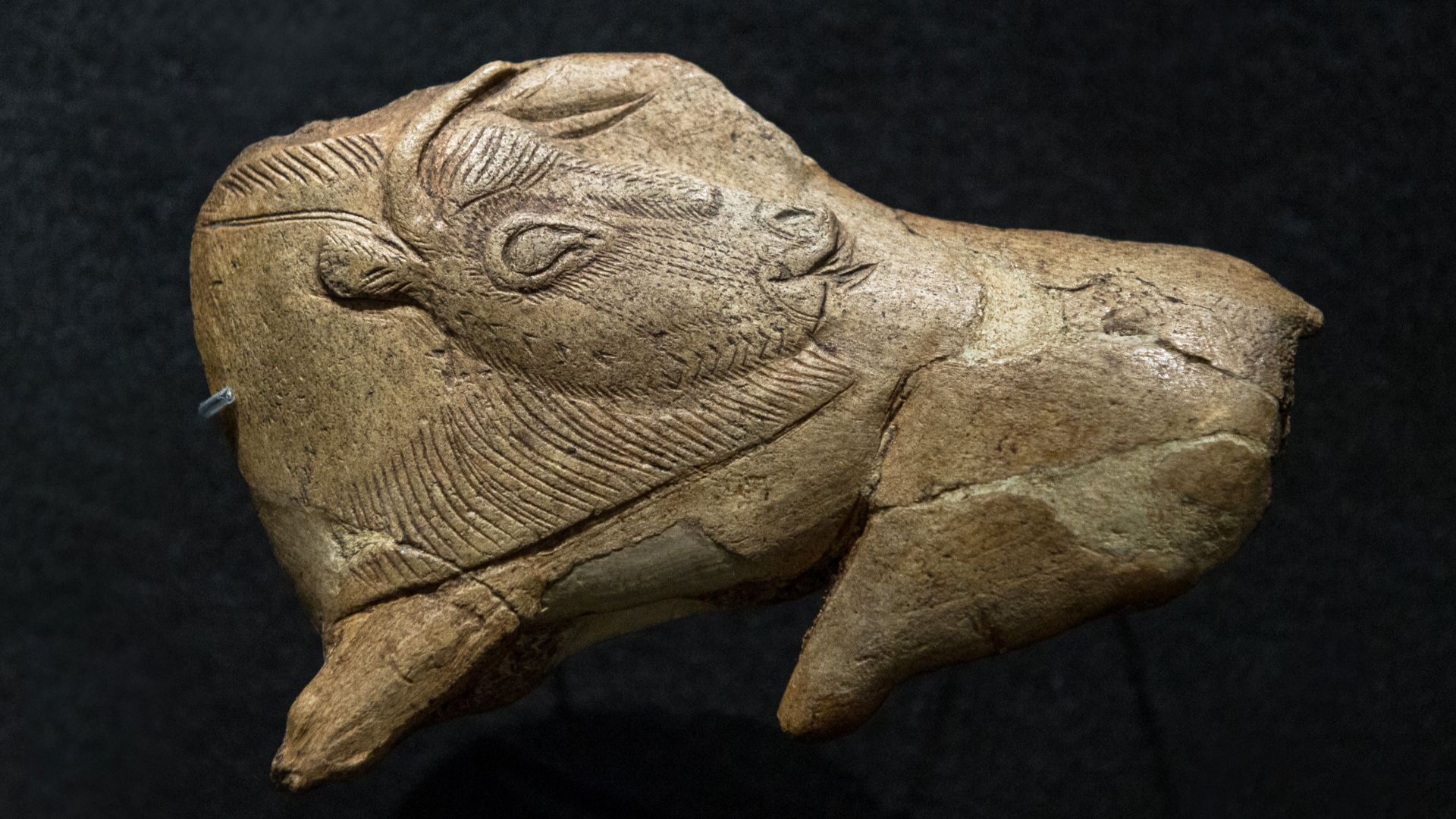 The 20 Oldest Statues In The World - HistorySnob