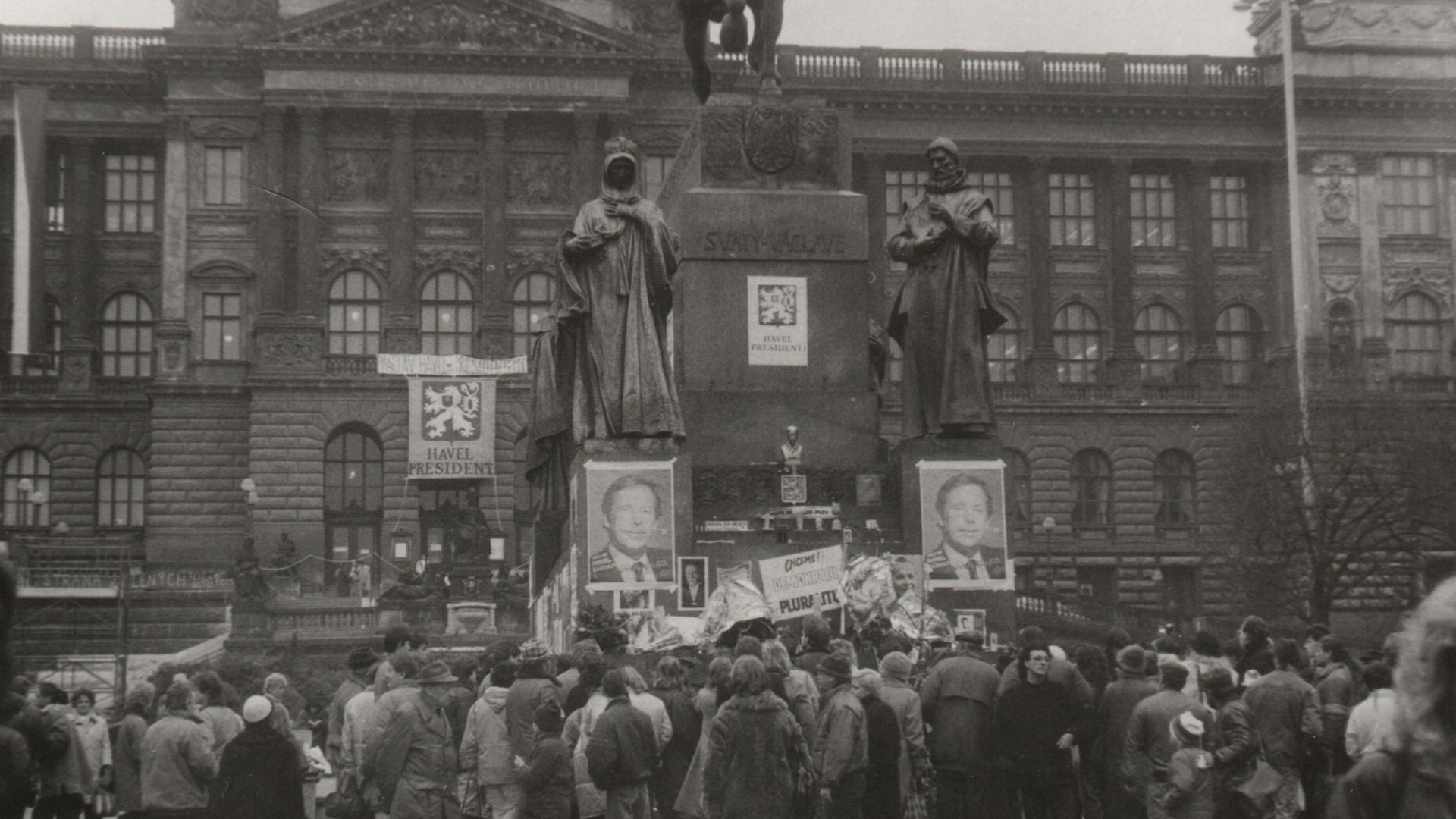 20 Major Revolutions Throughout History - HistorySnob